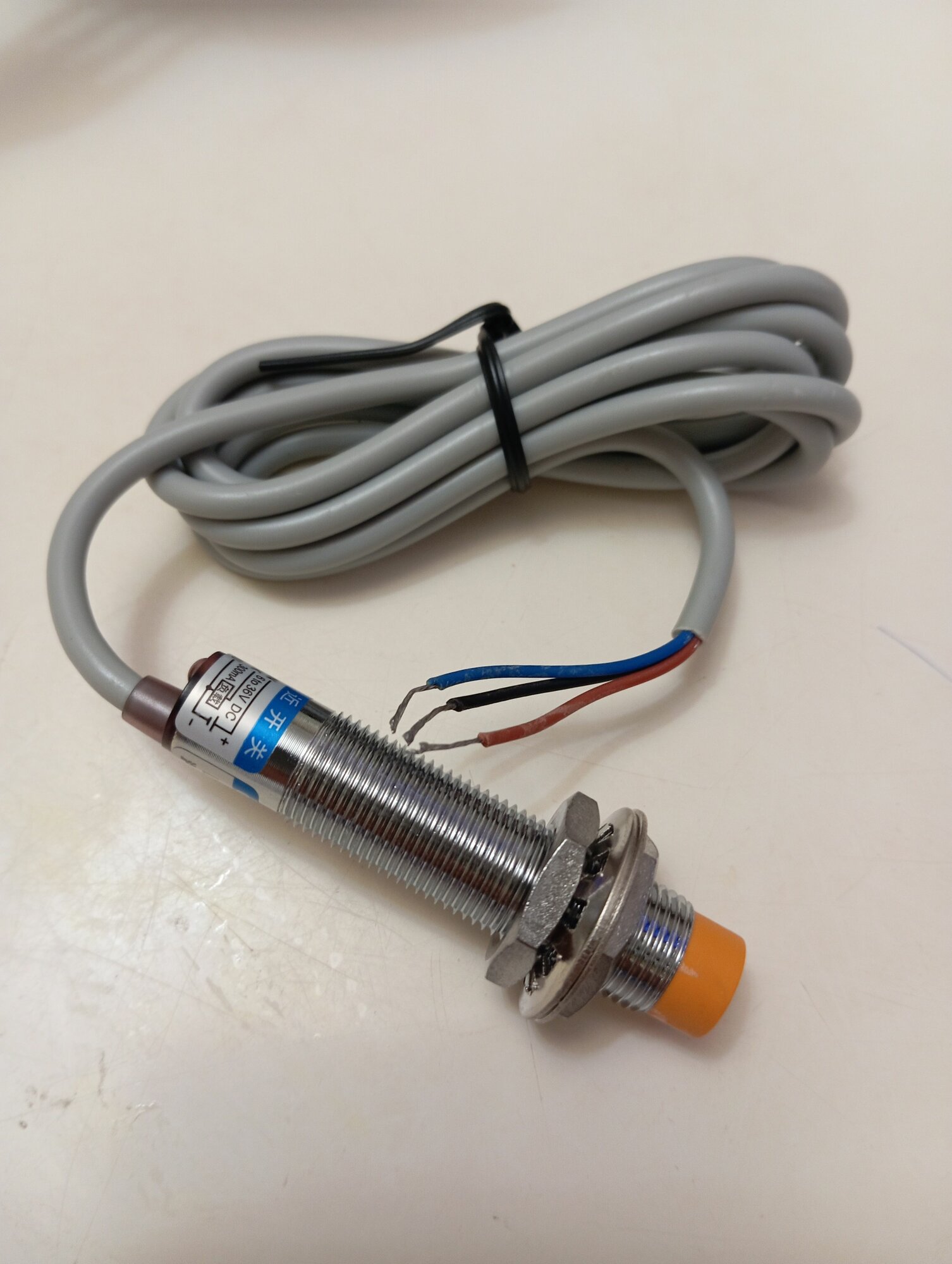 Датчик индуктивный PNP NO 4 мм М12, LJ12A3-4-Z/BY.