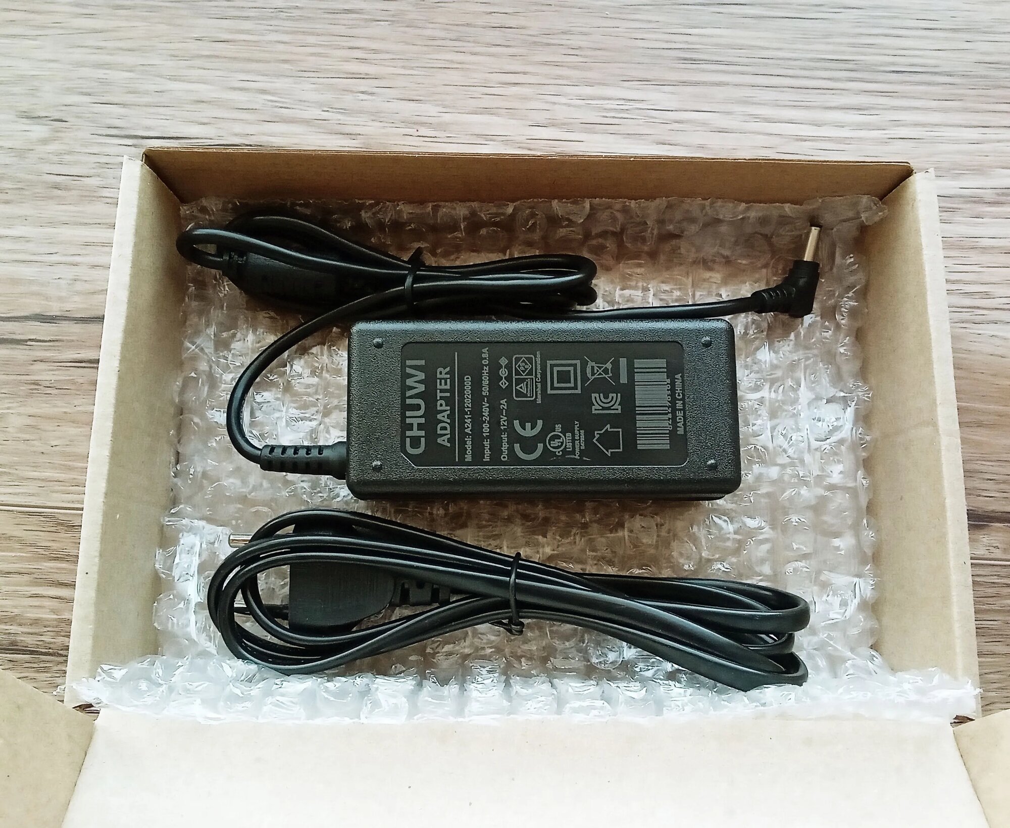 Зарядное устройство КUU Хbооk Рrо 14.1" и Хbооk-2 14.1" (адаптер 12V 2A)