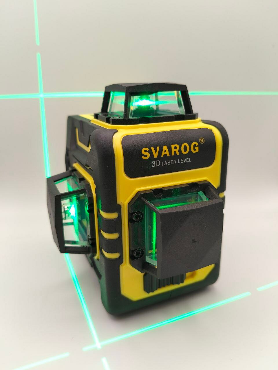 Лазерный уровень нивелир Svarog S601G