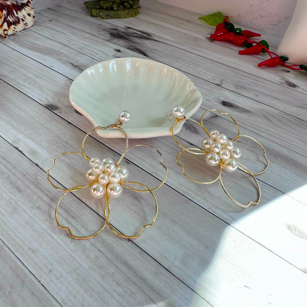 Серьги с подвесками, пусеты, жемчуг имитация