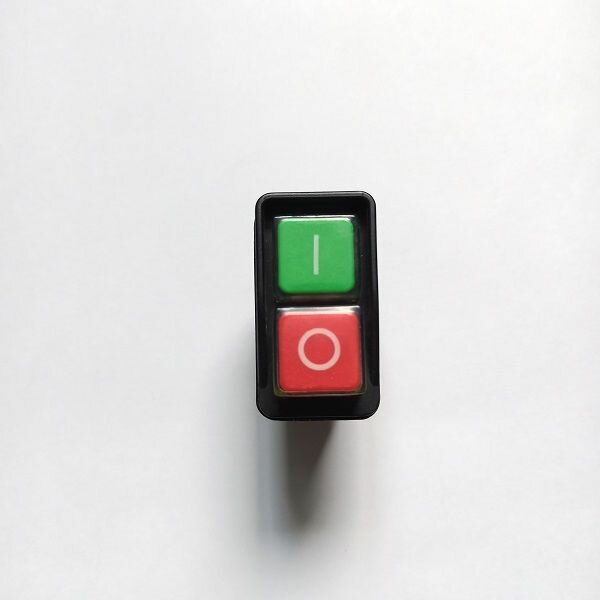 Выключатель AEZ № 131(b) DZ-6 для сверл. станка, бетоносмесителя, компрессора нов. образца 5 клемм