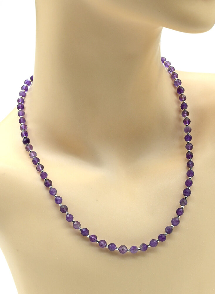 Бусы, аметист