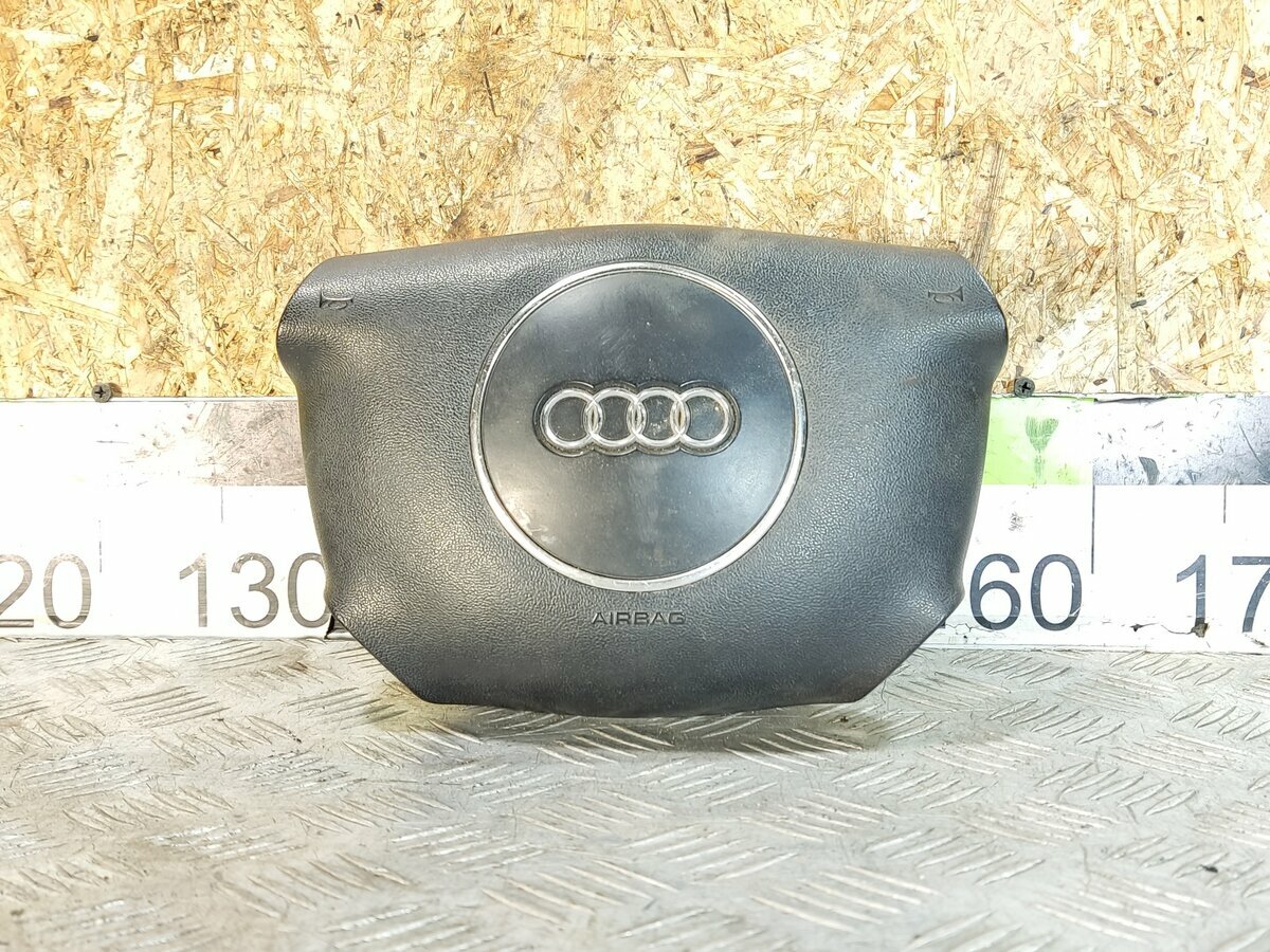 Подушка безопасности в руль AUDI A3 8L1 1996-2 8E0880201AA