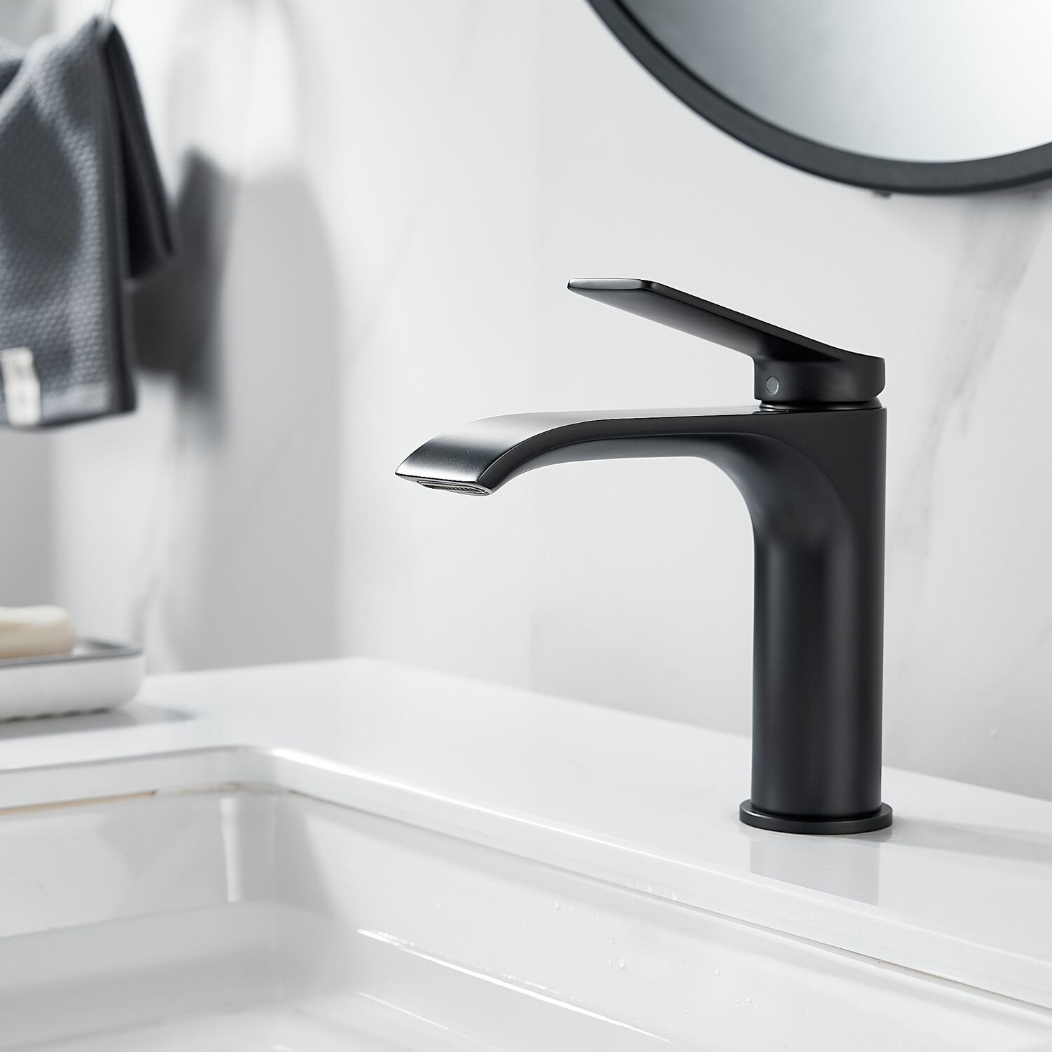 Смеситель для раковины S4101H черный