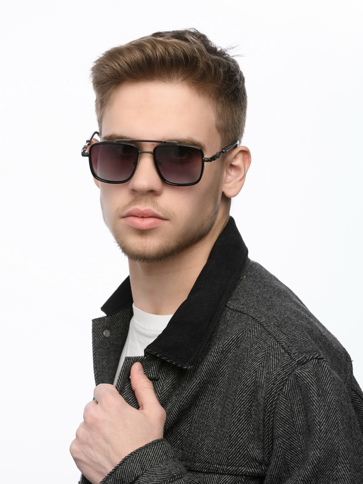 Солнцезащитные очки