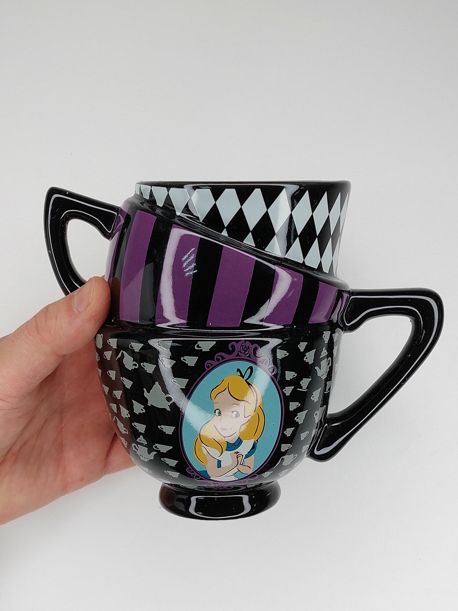 Кружка керамическая Алиса из мультика Алиса в стране Чудес Alice in Wonderland Mug