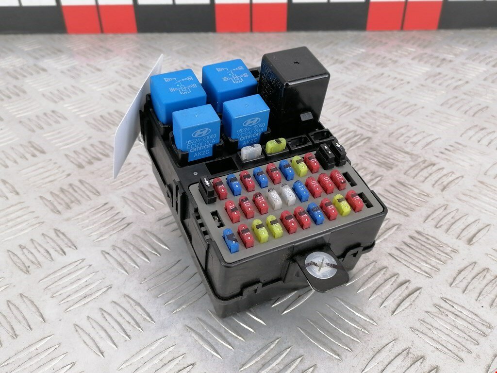 Блок предохранителей Kia Picanto 1 9194007000 арт. 1532787