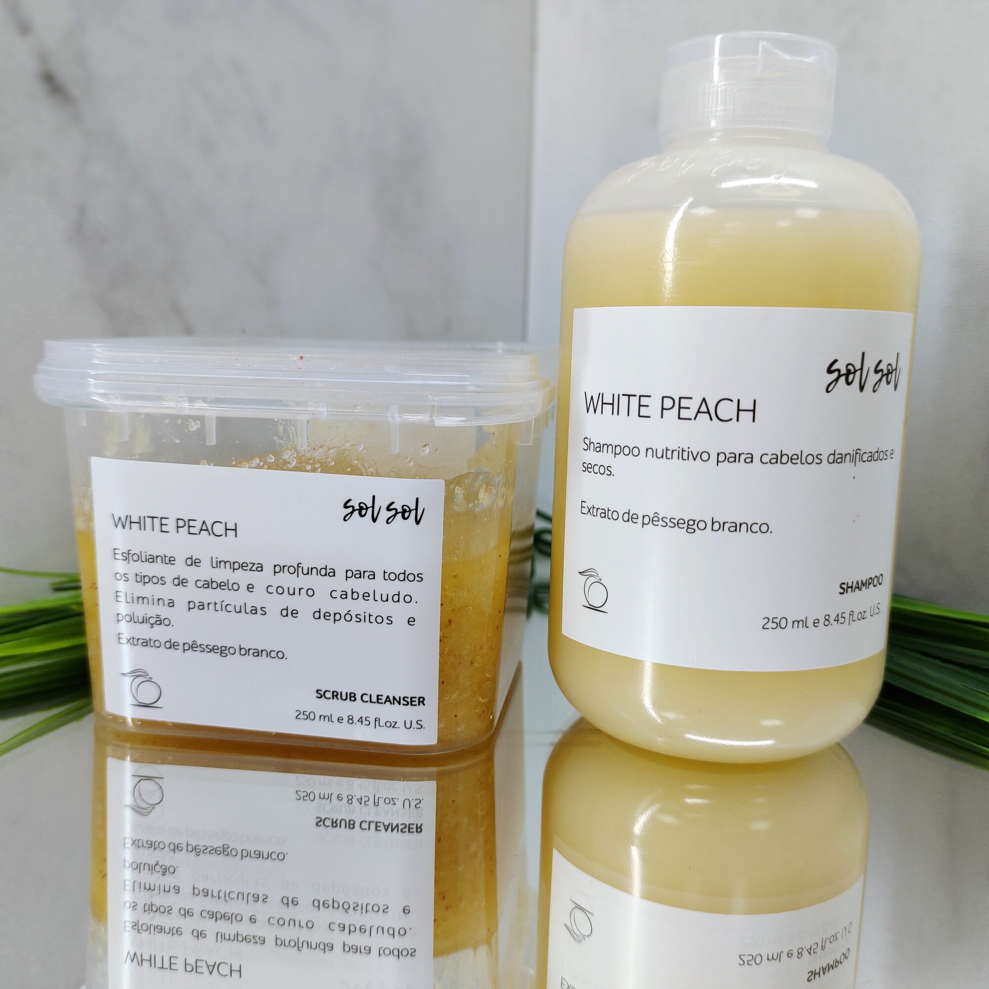 Шампунь + скраб с экстрактом белого персика Sol Sol White Peach 250 мл + 250 мл