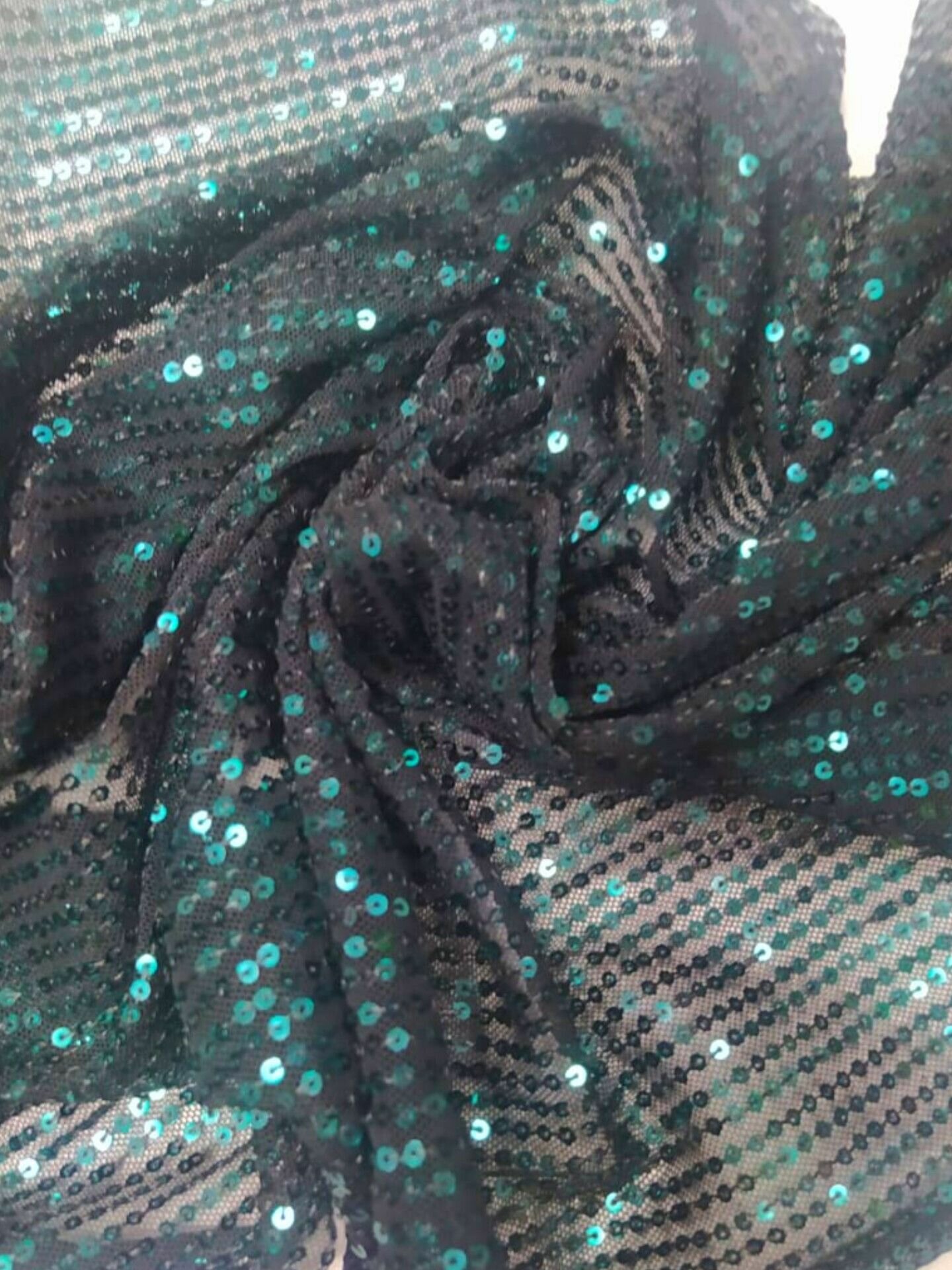 Сетка с пайетками