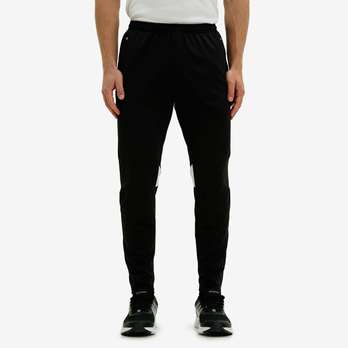 Брюки спортивные