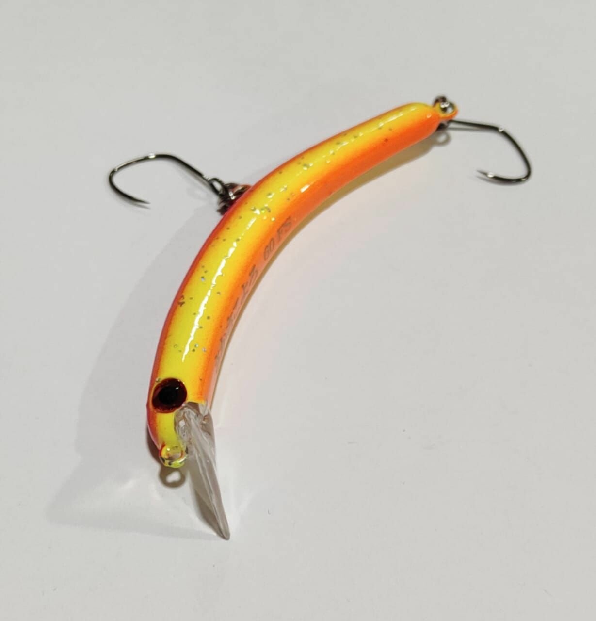 Воблер на форель Банан медленно тонущий Grows Culture Sakasan Yoro Slim 60 XS 3.9 г цвет #14