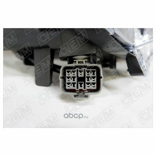 Фара правая O.E.M. OEM0374FR