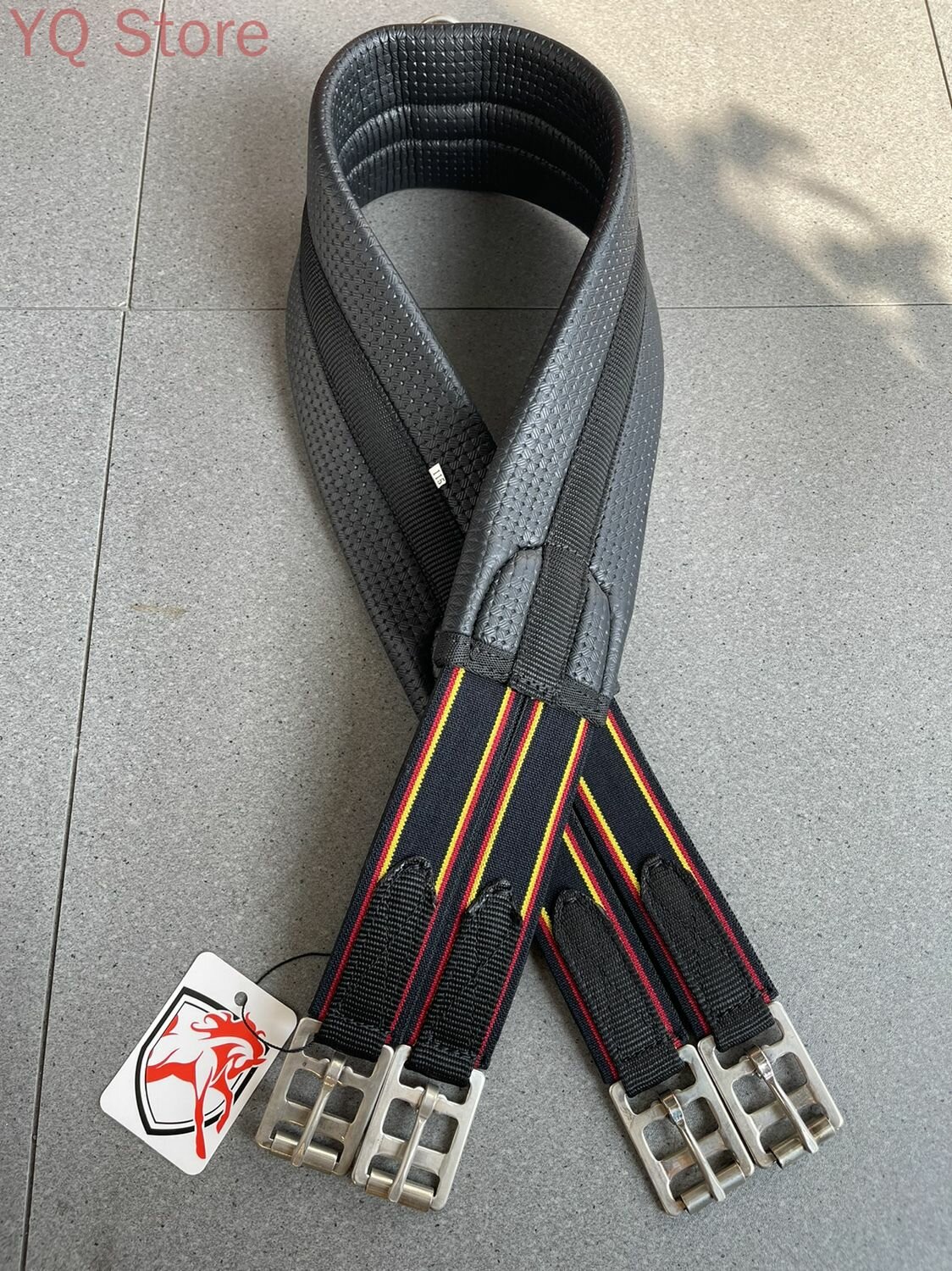 Аксессуары для верховой езды: подпруги и застежки Гурта для лошади