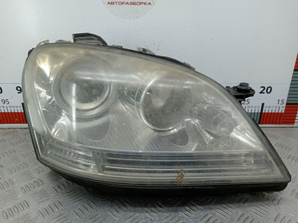 Фара правая Mercedes ML-Class (W164) арт. 2228249