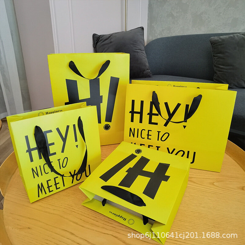 Минималистичная высококачественная подарочная сумка горчичного цвета для обуви, одежды, аксессуаров, сумка для подарков, упаковочная сумка, бумажная сумка с возможностью нанесения логотипа