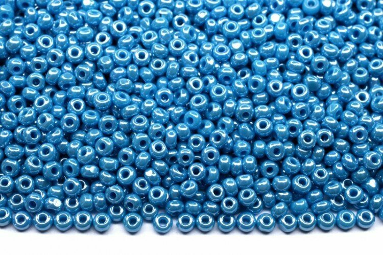 Бисер чешский PRECIOSA Граненый Шарлотта 11/0 68050 синий блестящий, около 10 грамм