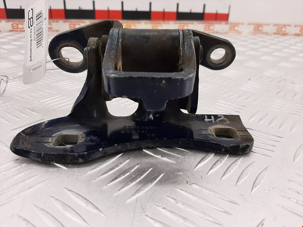 Петля двери задней правой Chrysler 300C 1 05161442AA арт. 873639