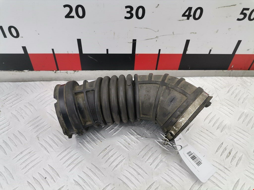 Патрубок воздушного фильтра (гофра инжектора) Chevrolet Orlando 13254632 арт. 1565505