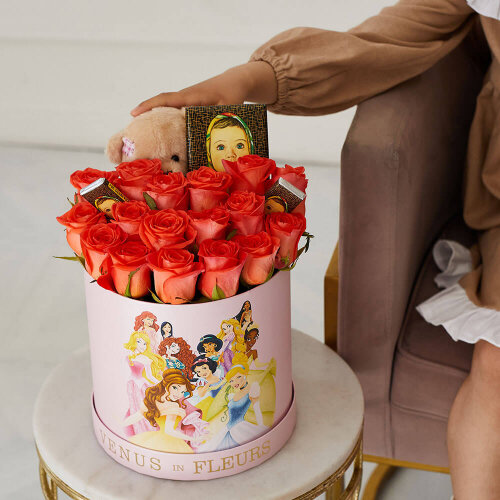 Детский букет Венера в цветах №12, роза, в коробке, 25 см, 19 цветков