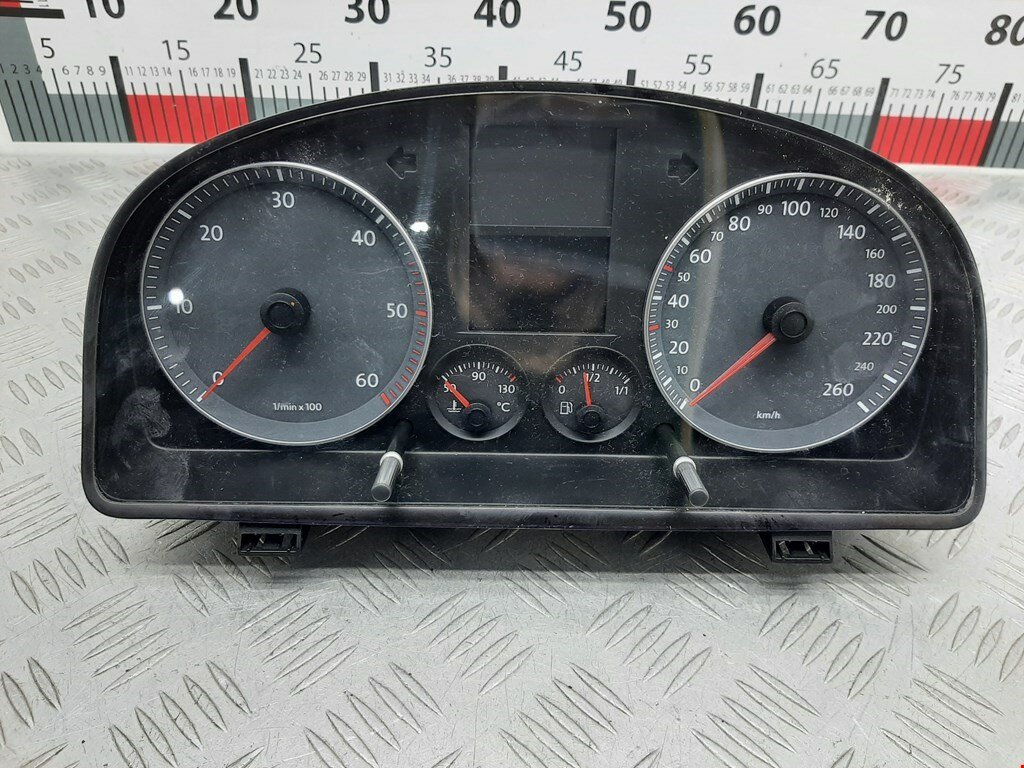 Панель приборная (щиток приборов) Volkswagen Touran 1 1T0920862FX арт. 2107366
