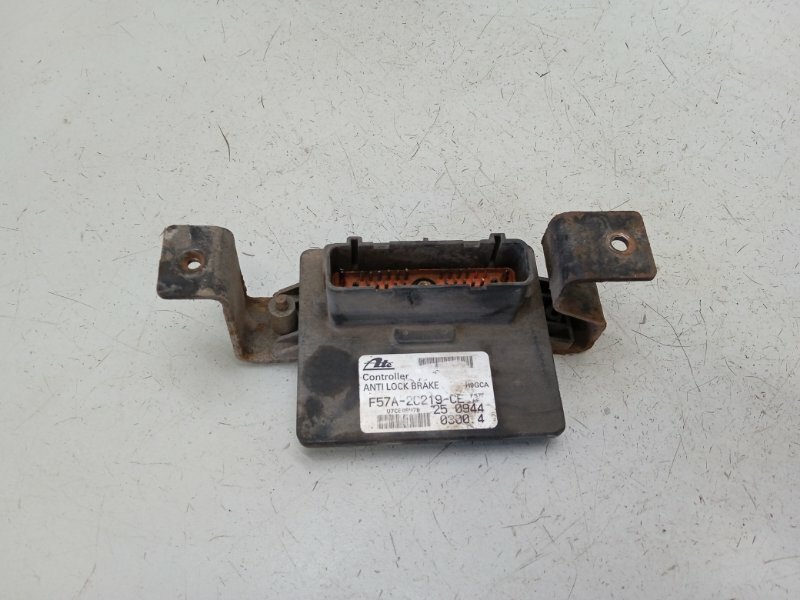 Б/У управления ABS, Форд Эксплорер 2 Блок электронный Ford Explorer 1995 2, UN150 178614 FORD арт. F57A2C219CE