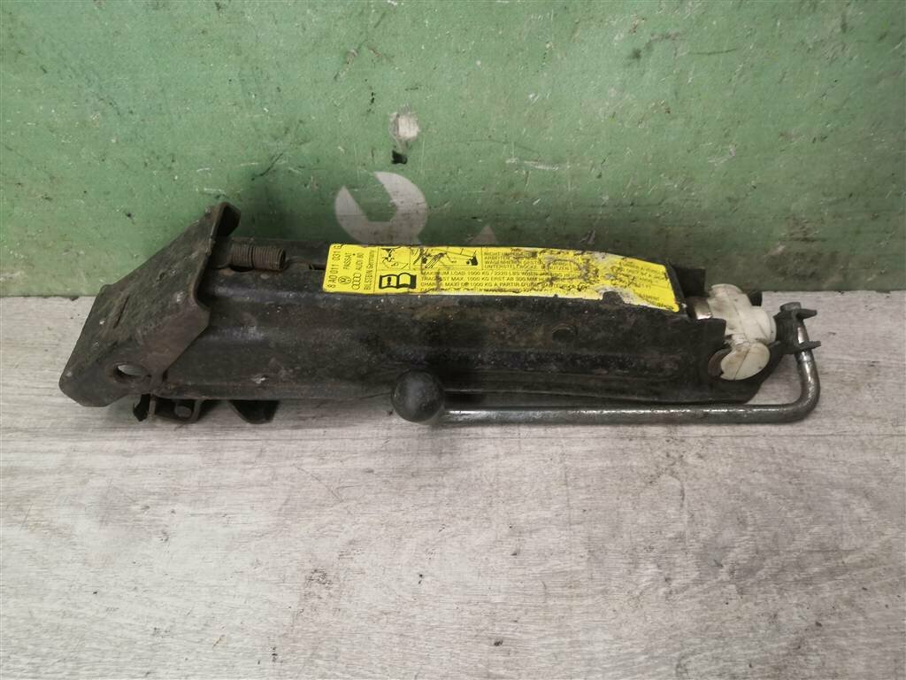 Домкрат VW Passat B4 94-96