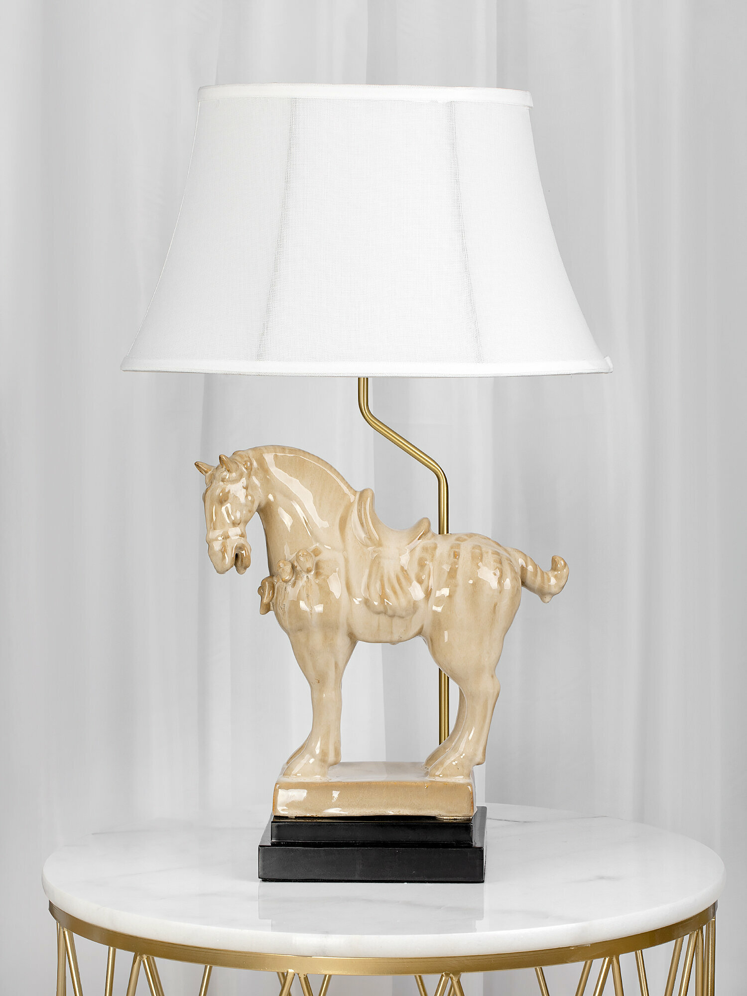 58-068 Светильник с абажуром 43х29х68см, Фарфор, ткань, металл, белый, Glasar