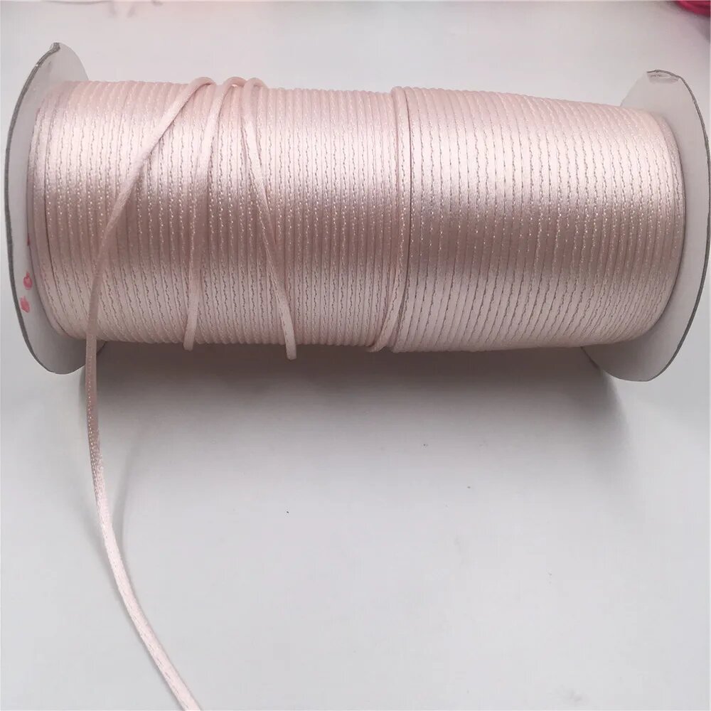 Плетеный шелковый шнур для макраме 2 мм, 10 м 30meters, Lt Pink 103