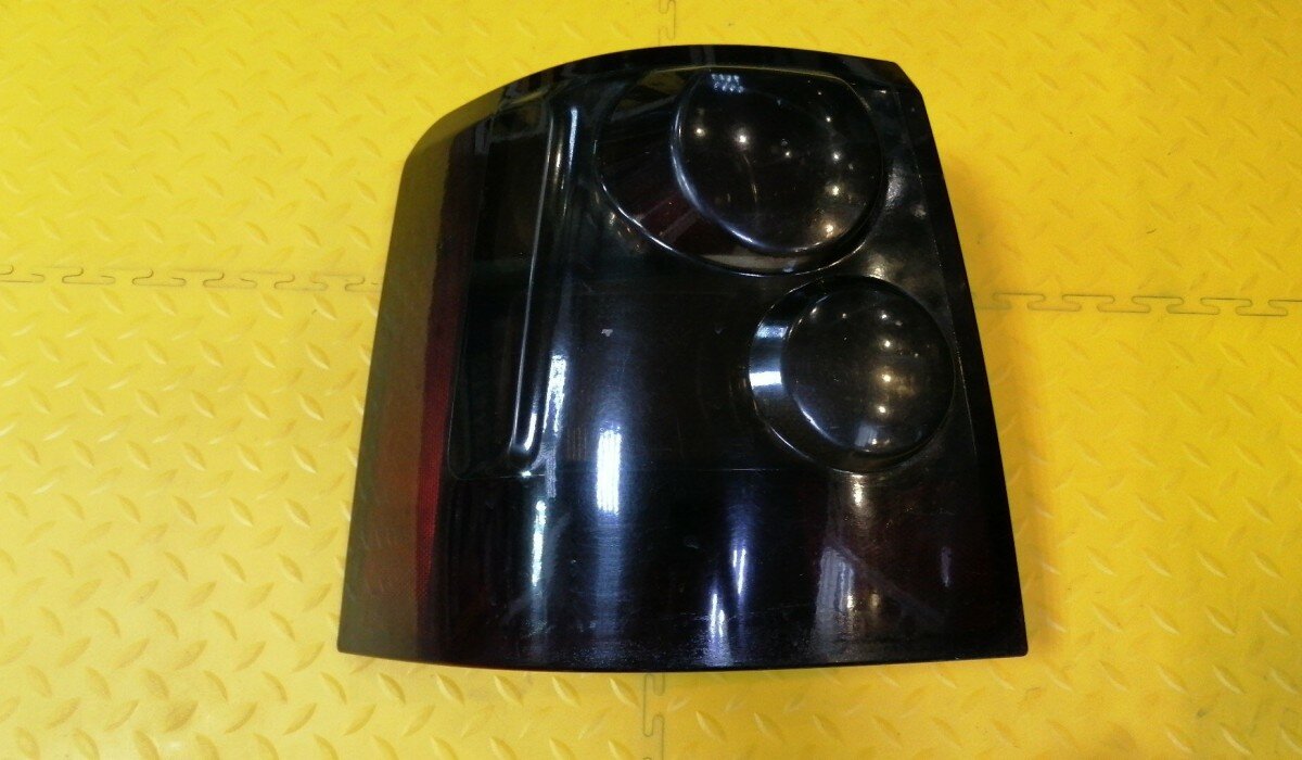 Фонарь задний Range Rover Sport I Land Rover LR007957