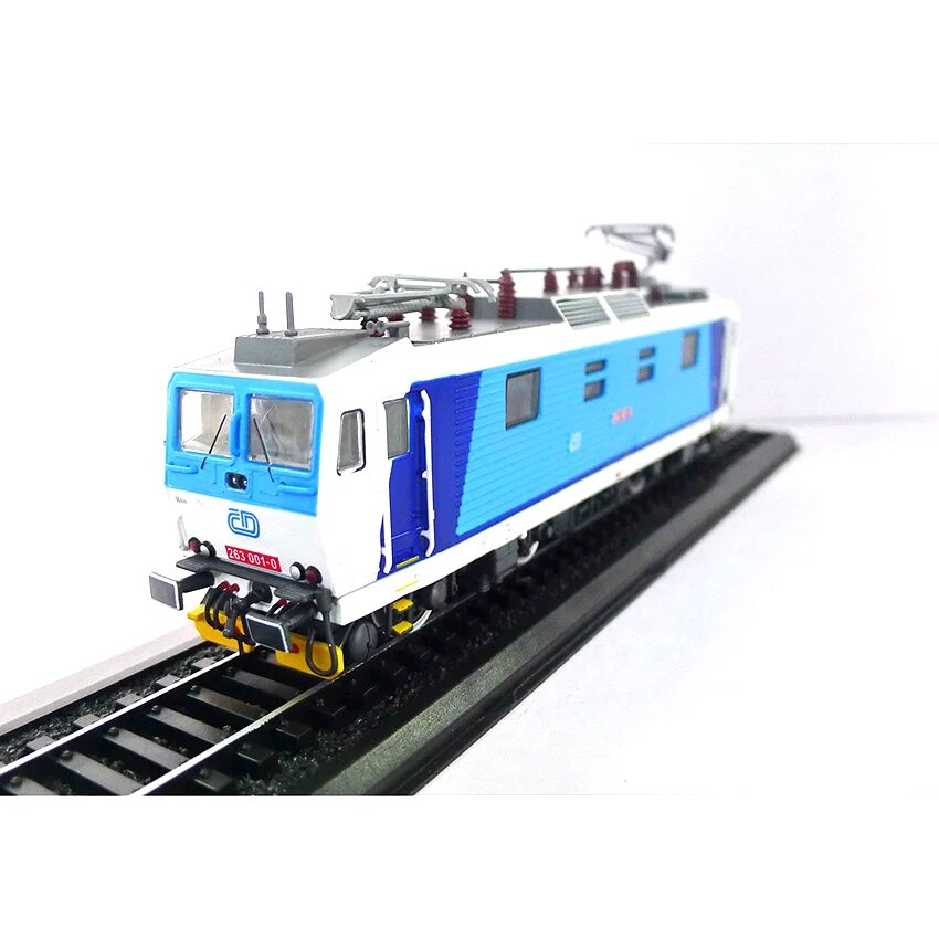 Модель электрического локомотива Atlas 1/87 чешских государственных железных дорог