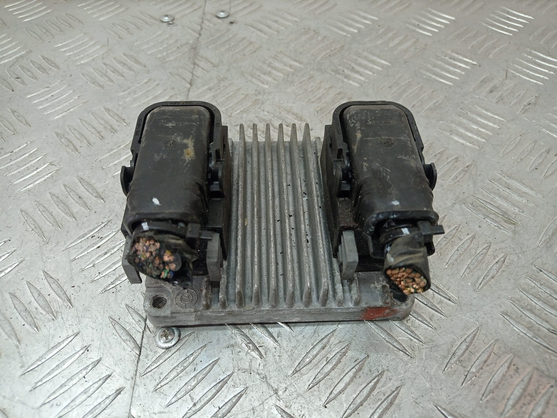 Блок управления двигателем Daewoo Kalos 2004 96417551