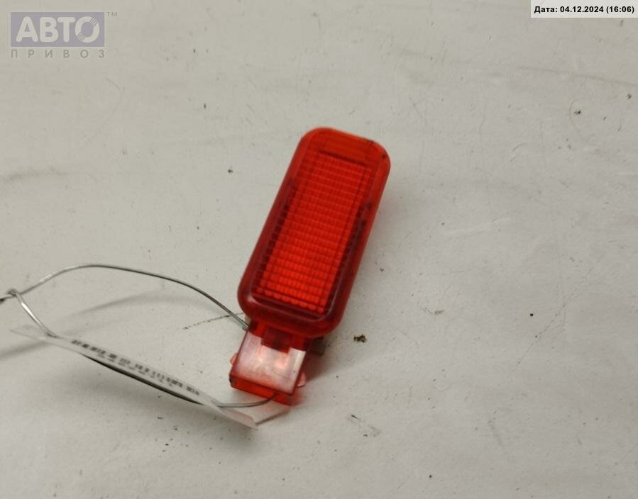 Фонарь салонный (плафон) Audi A4 B5 (1994-2001)