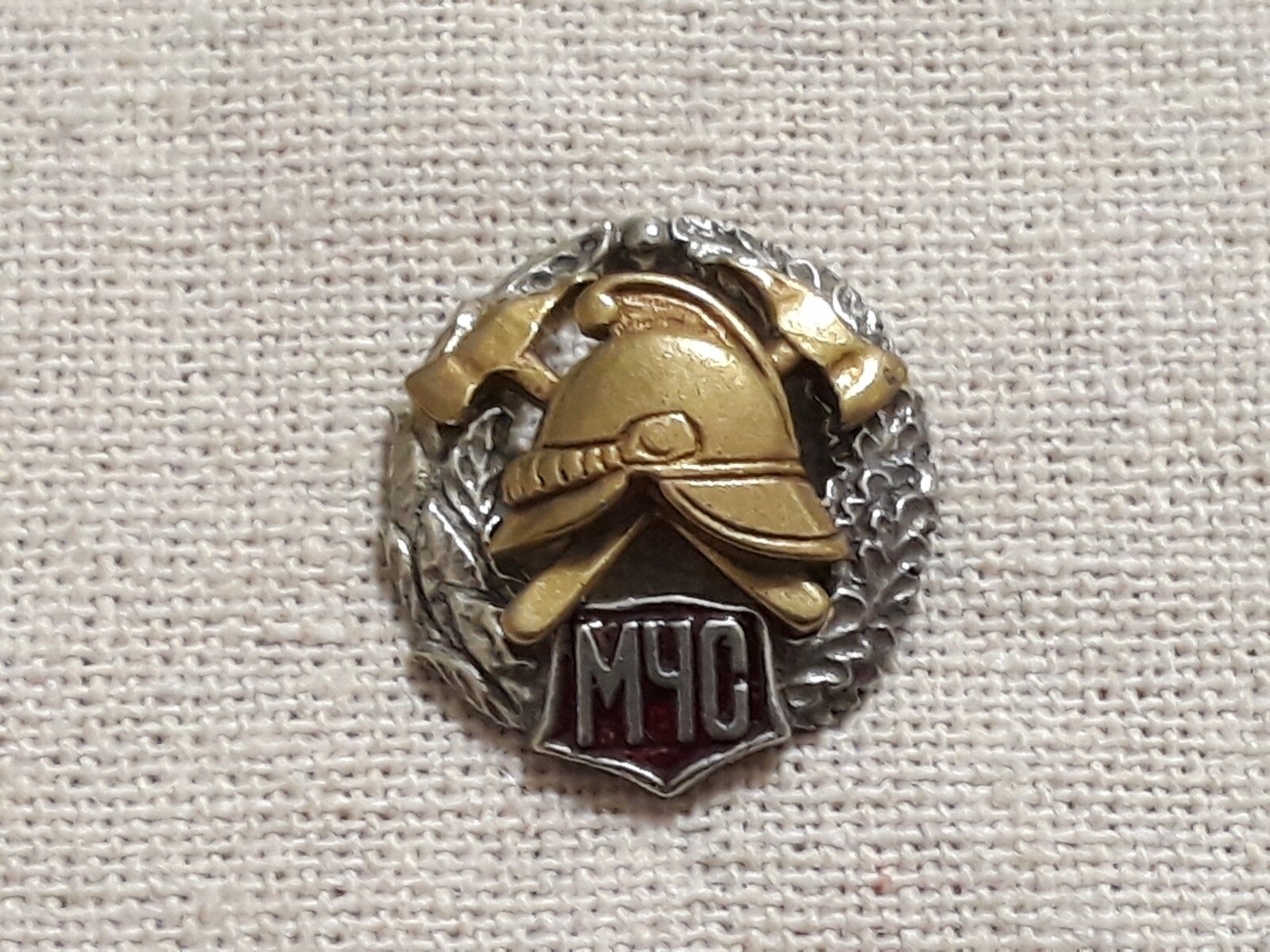 Тяжелый знак фрачник МЧС