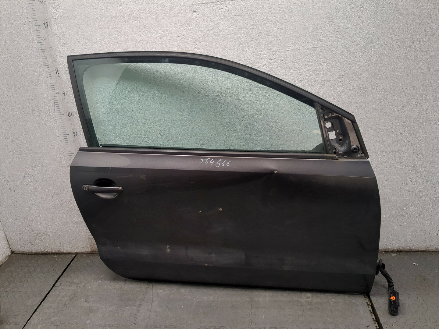 Дверь боковая (легковая) правая передняя Volkswagen Polo Б/У