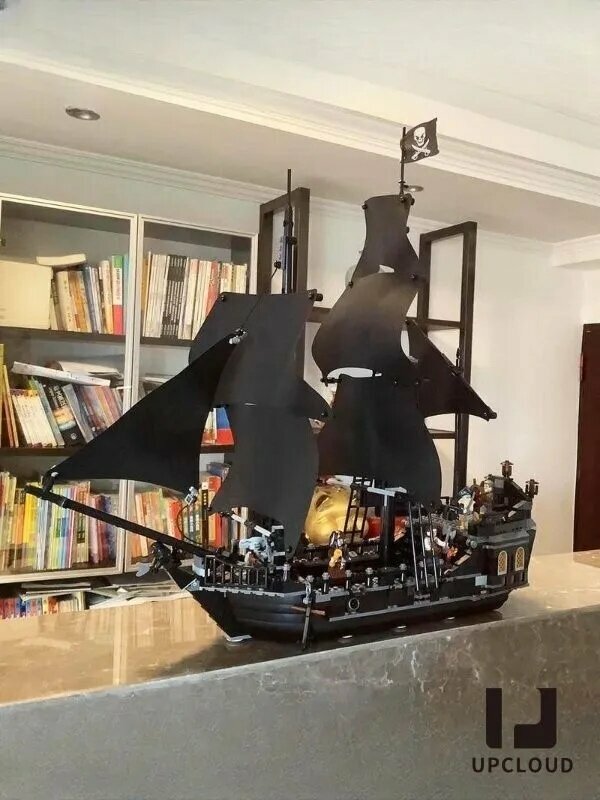 Черная жемчужина/Модель корабля пиратов Карибского моря/UPCLOUD Собранная игрушка в подарок мальчику