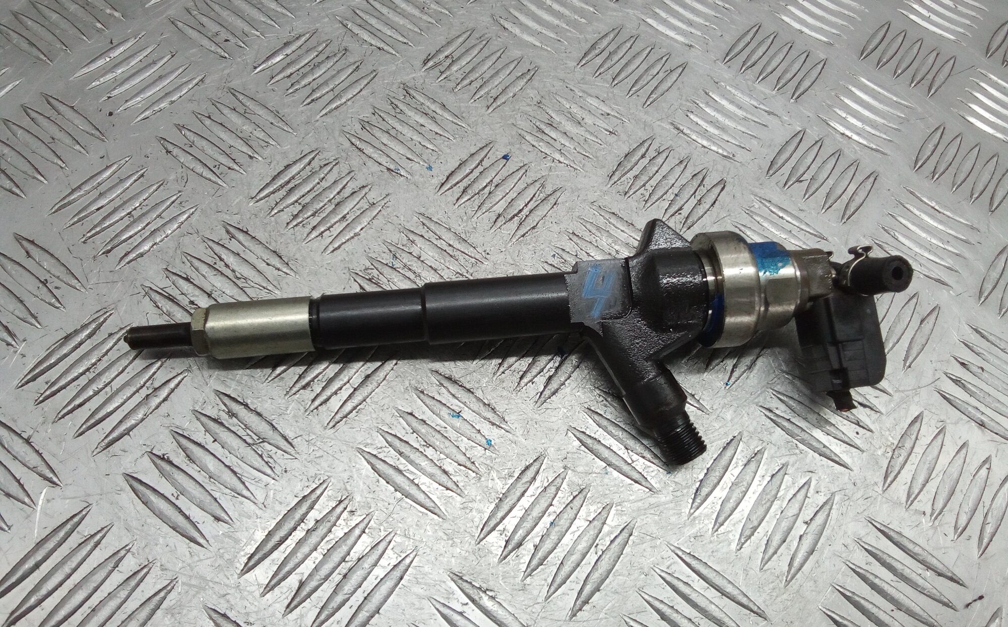 Форсунка дизельная OPEL ASTRA J, Номер 55567729