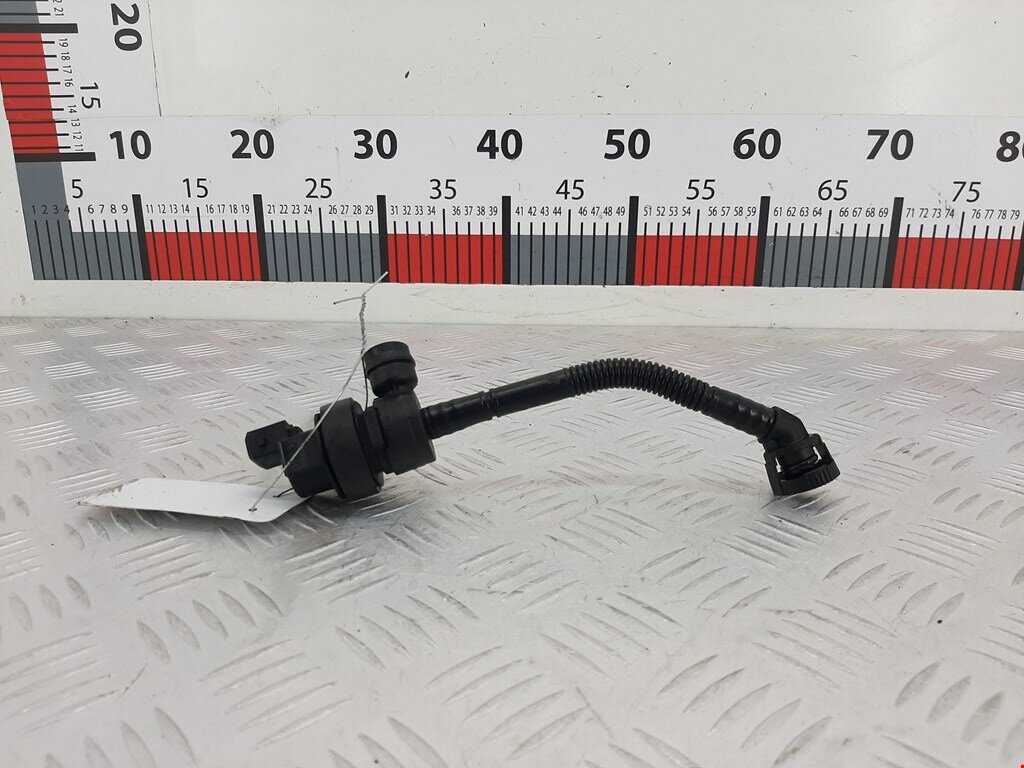 Клапан вентиляции топливного бака BMW 3-Series (E46) 13907618643 арт. 1801352