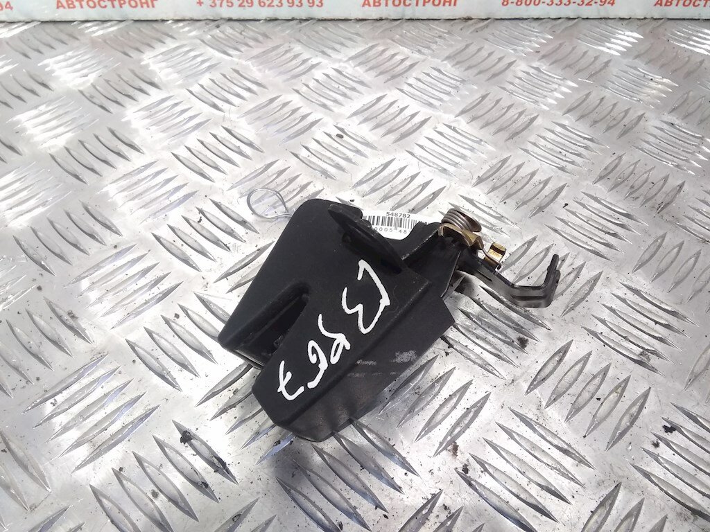 Замок двери задней левой Volkswagen Caddy 3 7H0827162A арт. 548782