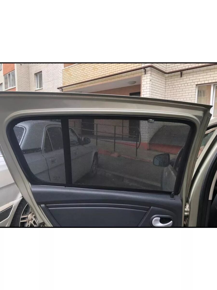 Шторки на задние двери Renault Sandero Stepway 1поколение