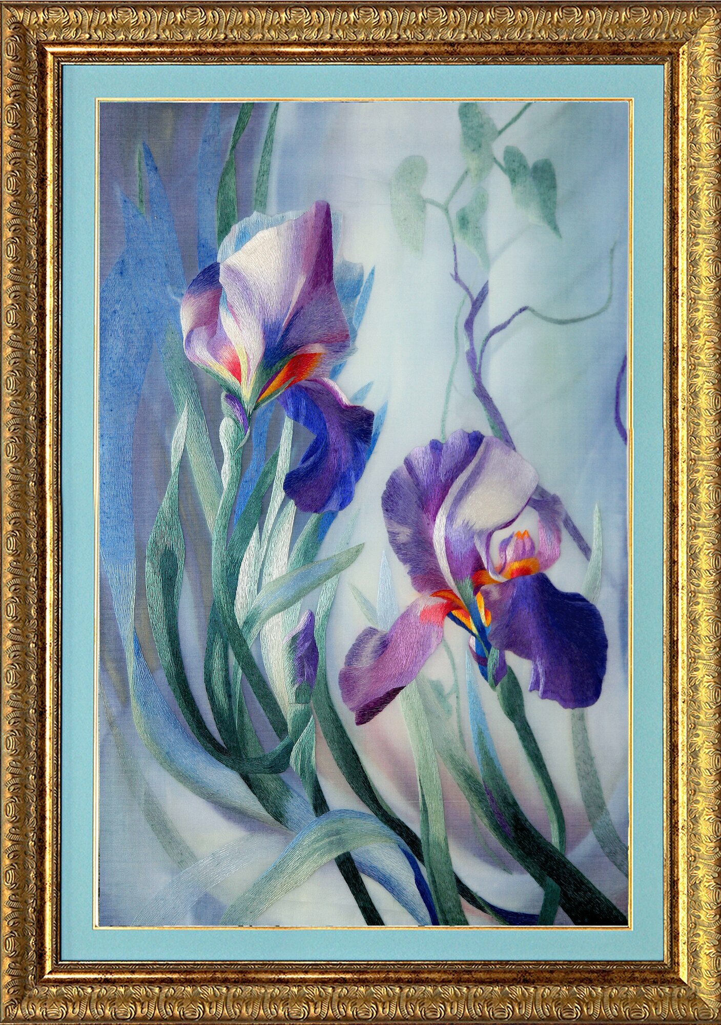 Декоративная настенная картина Живой Шелк Синяя ночь (ирисы), вышивка шелком ручная с 3Dэффектом/см 50х70х3/багет+паспарту