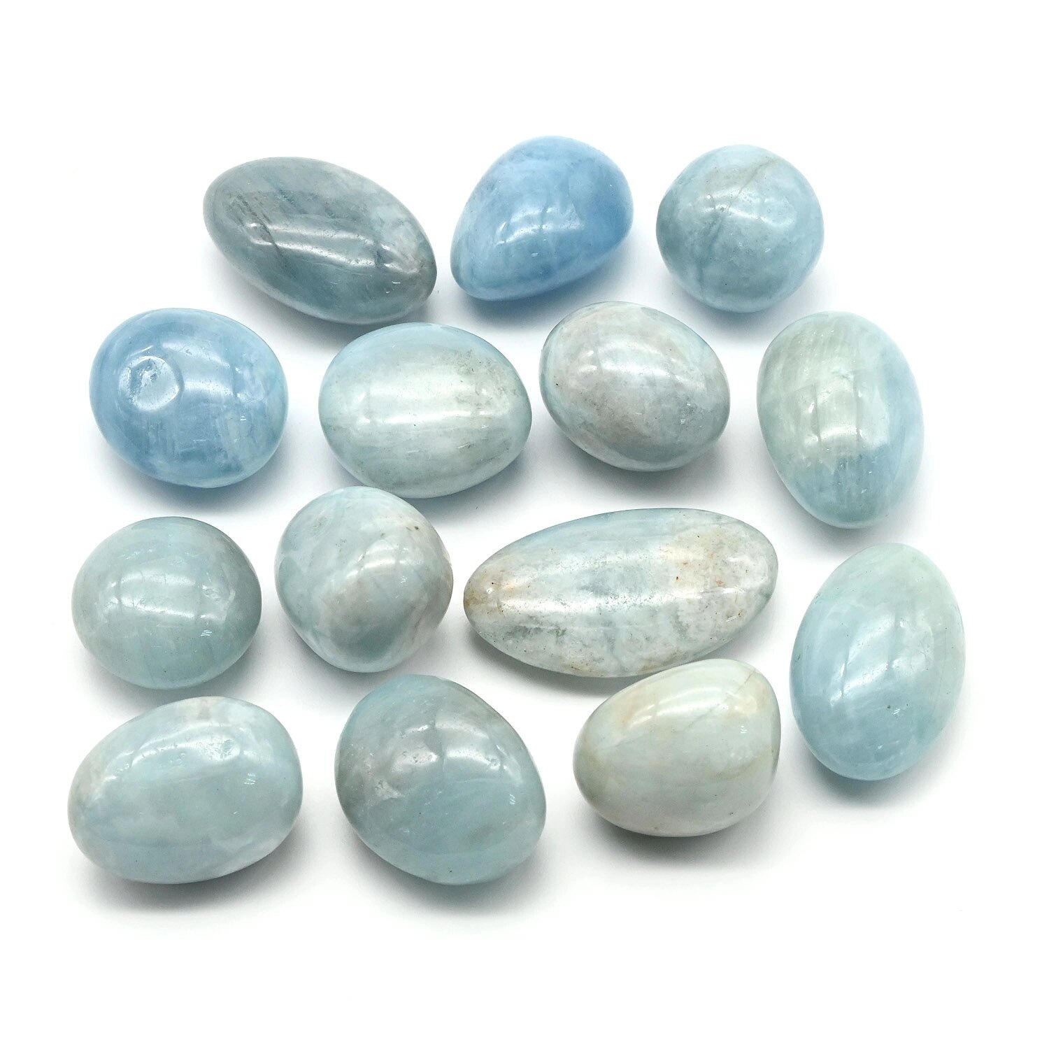 Минерал аквамарин 23*20*9мм, 10-14г. .