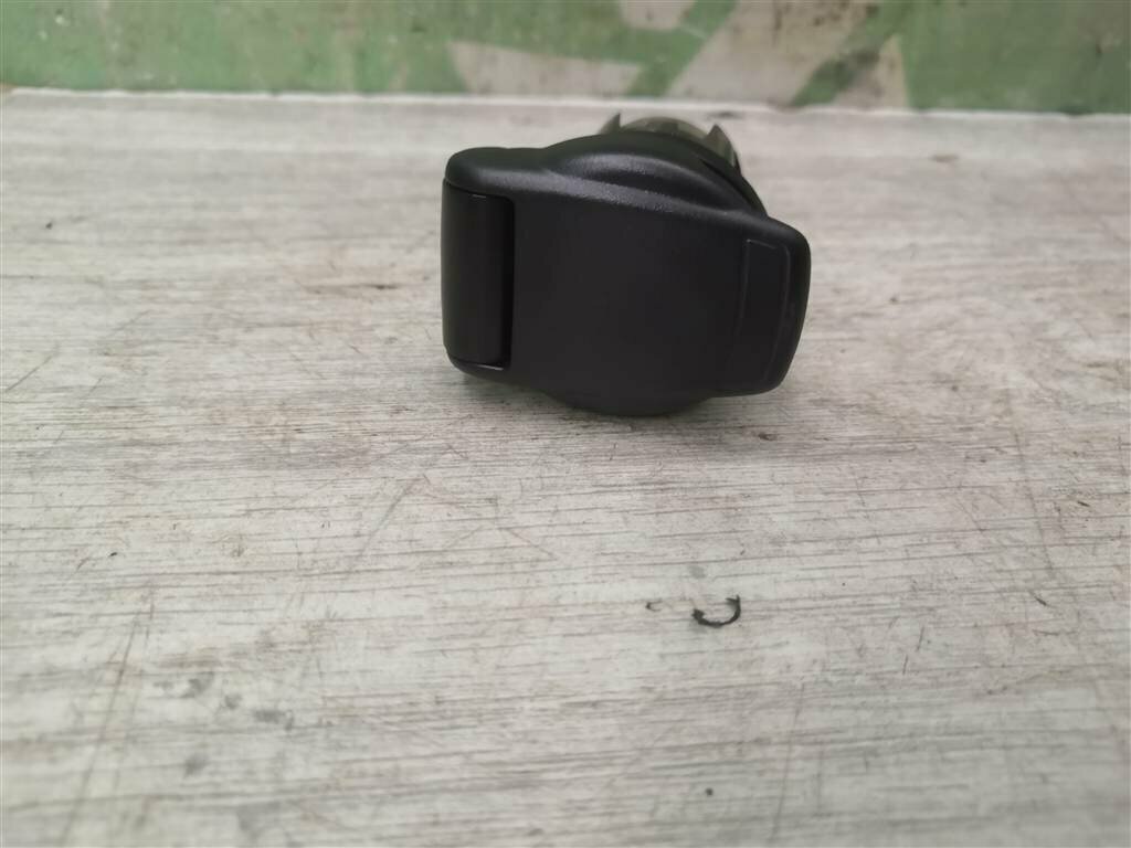 Гнездо прикуривателя LADA VESTA 15-19