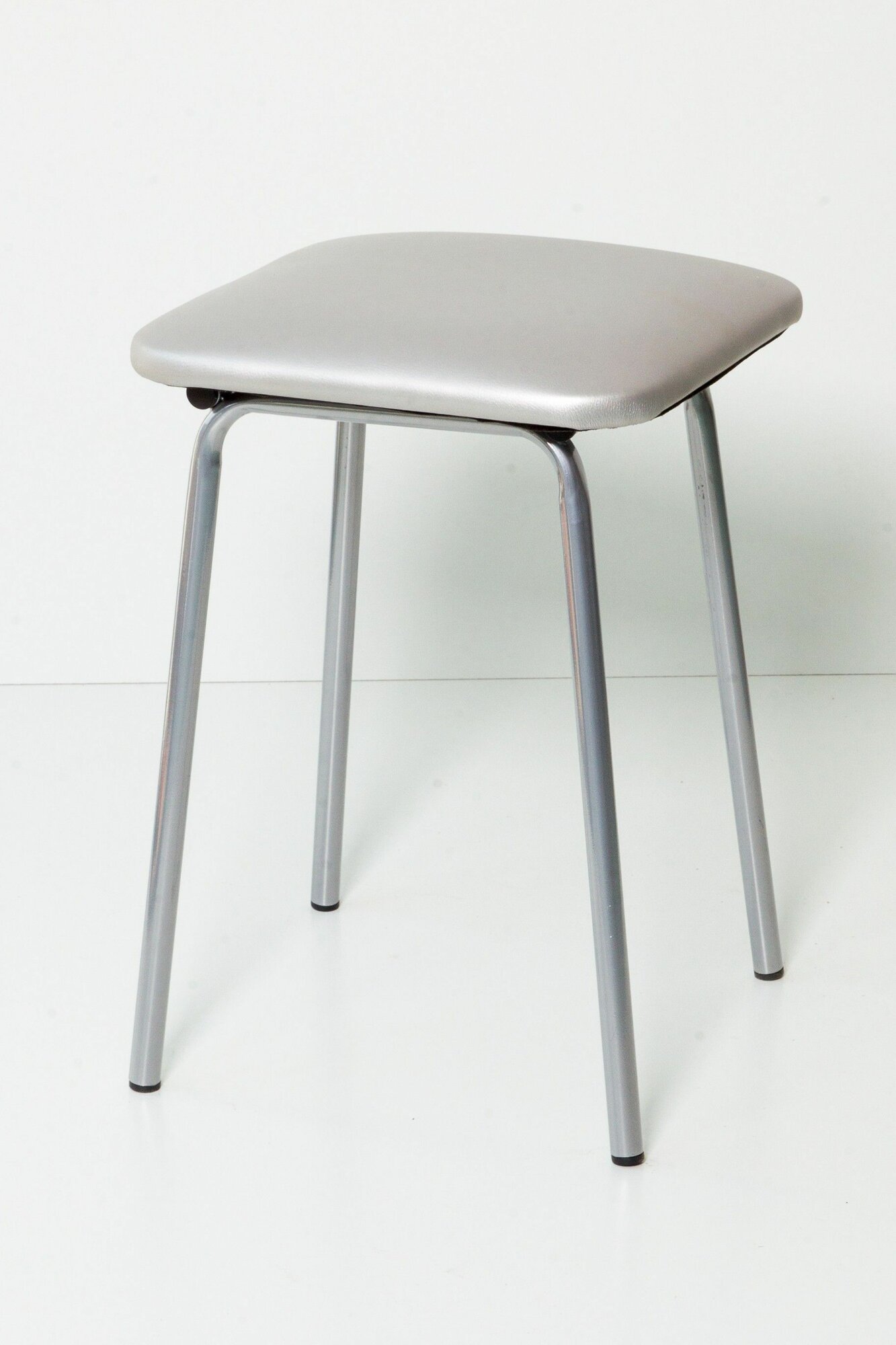 Табурет "практик" на металл. ножках (окрас металлик) экокожа 116 (Бител)