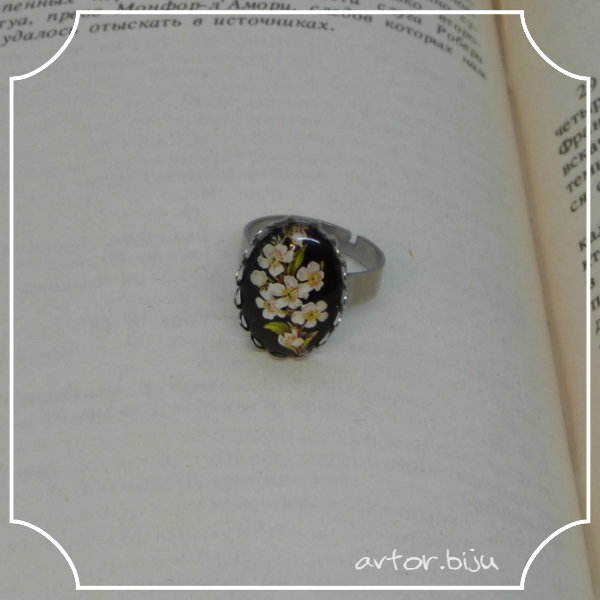 Кольцо, стекло