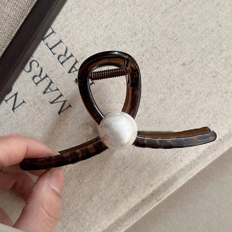 Заколка для волос с французским жемчугом для женщин, темпераментный зажим для волос с серым и белым жемчугом, корейский зажим для волос с крупной акулой, аксессуары для волос для девушек