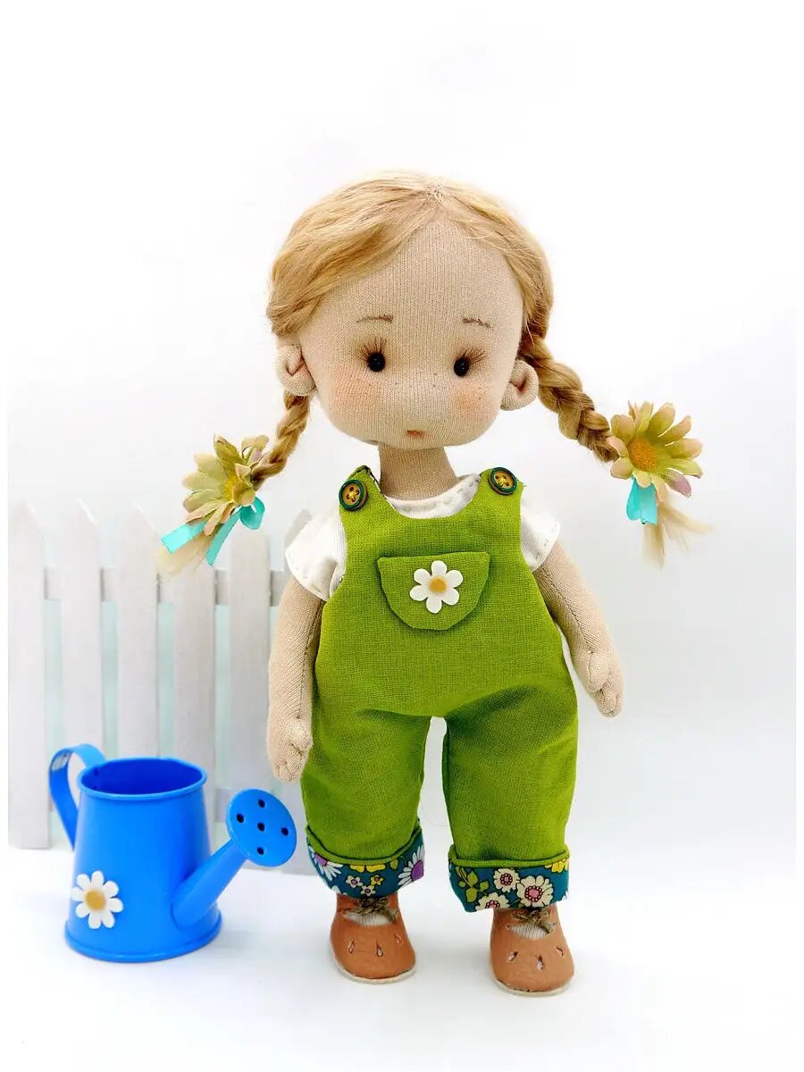 Набор для шитья текстильной куклы-щекастика Ромашка
