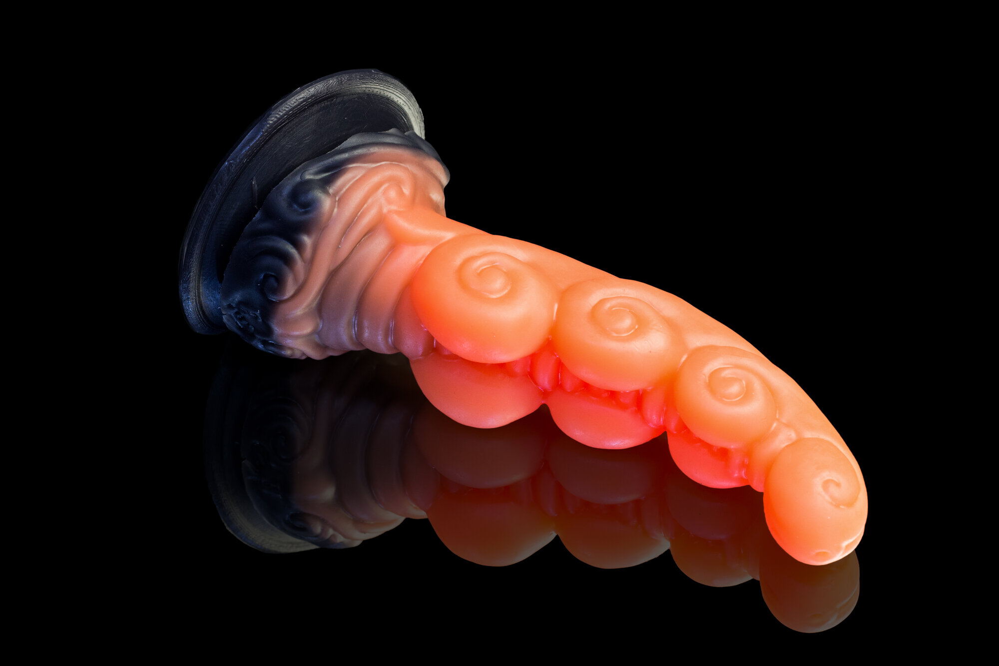 Фаллоимитатор Erasexa Посейдон - 20 см. Присоска. Цвет: Оранжевый-Черный. Материал: MEDIUM VELVET TOUCH. F262.