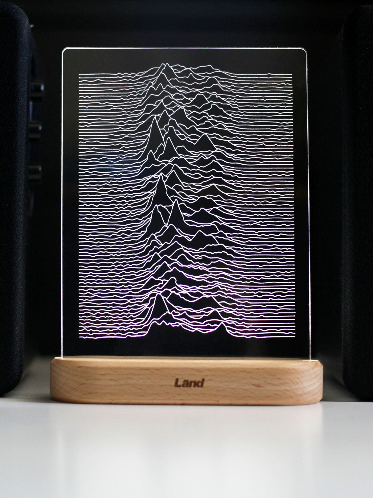Декоративный светильник ночник из цельного бука Joy Division
