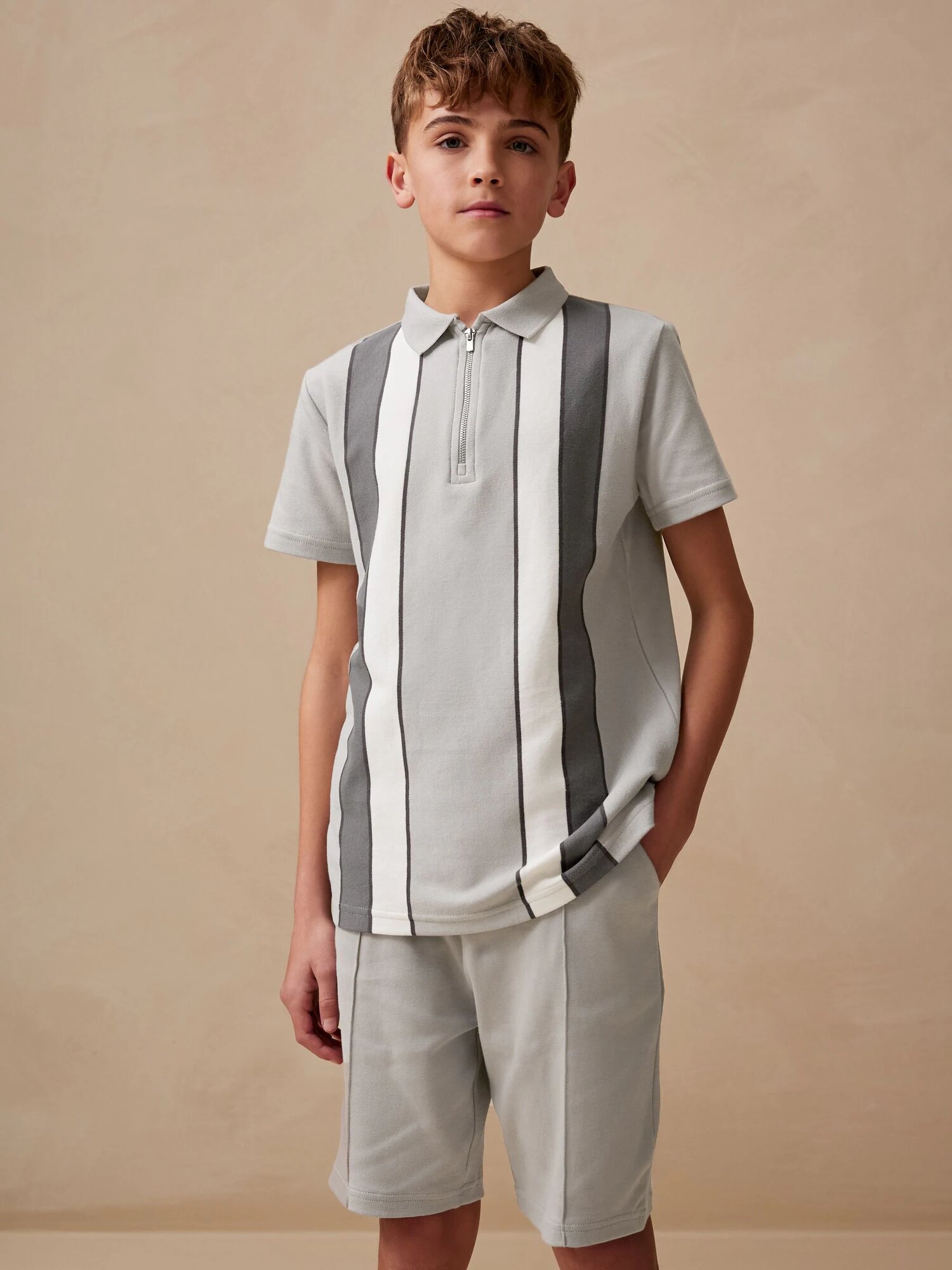 Комплект одежды