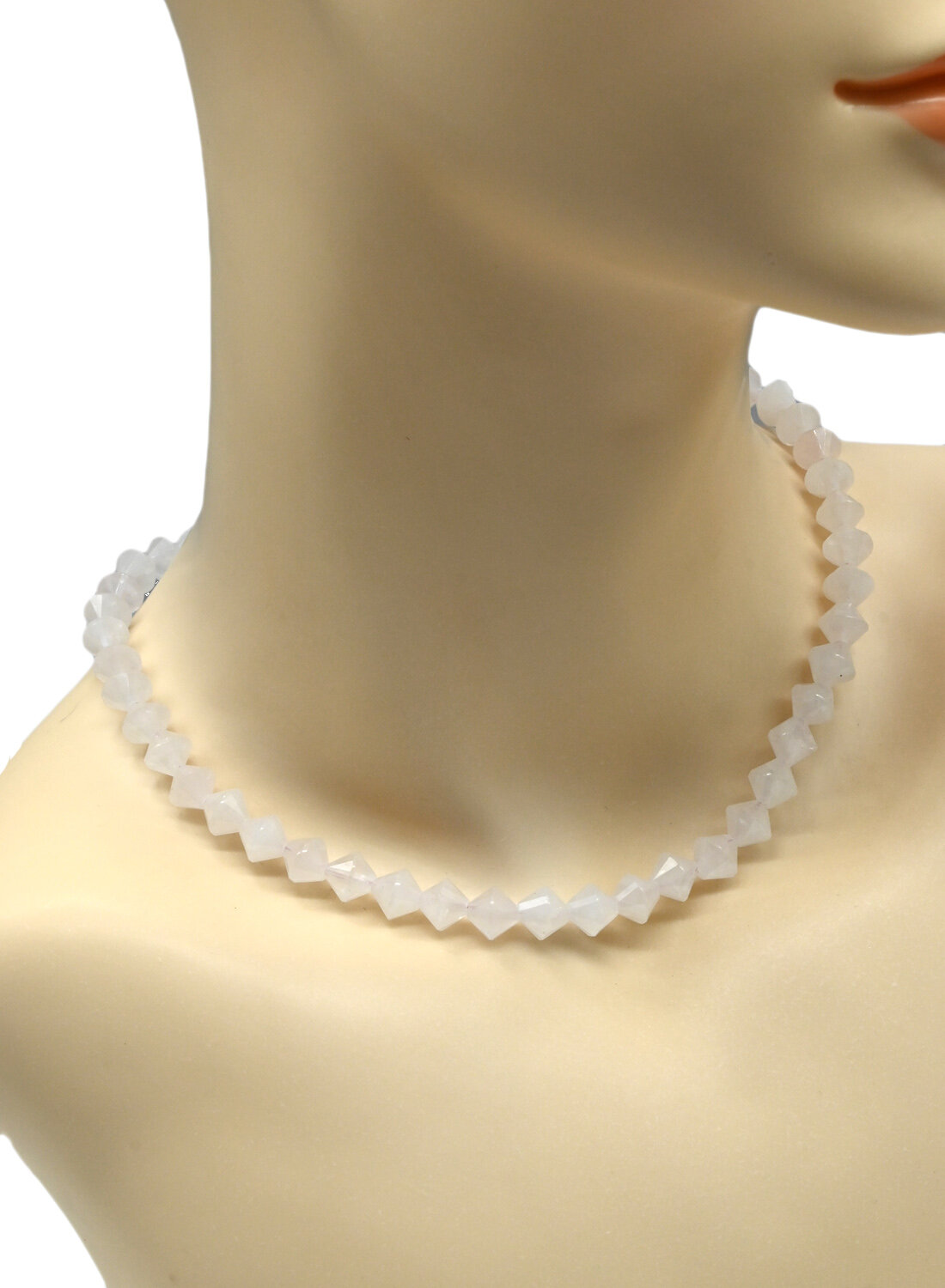 Бусы, кварц